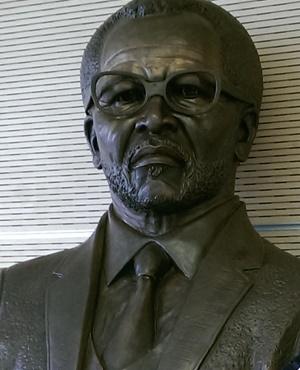 Zuma to unveil life-size OR Tambo statue | 360News